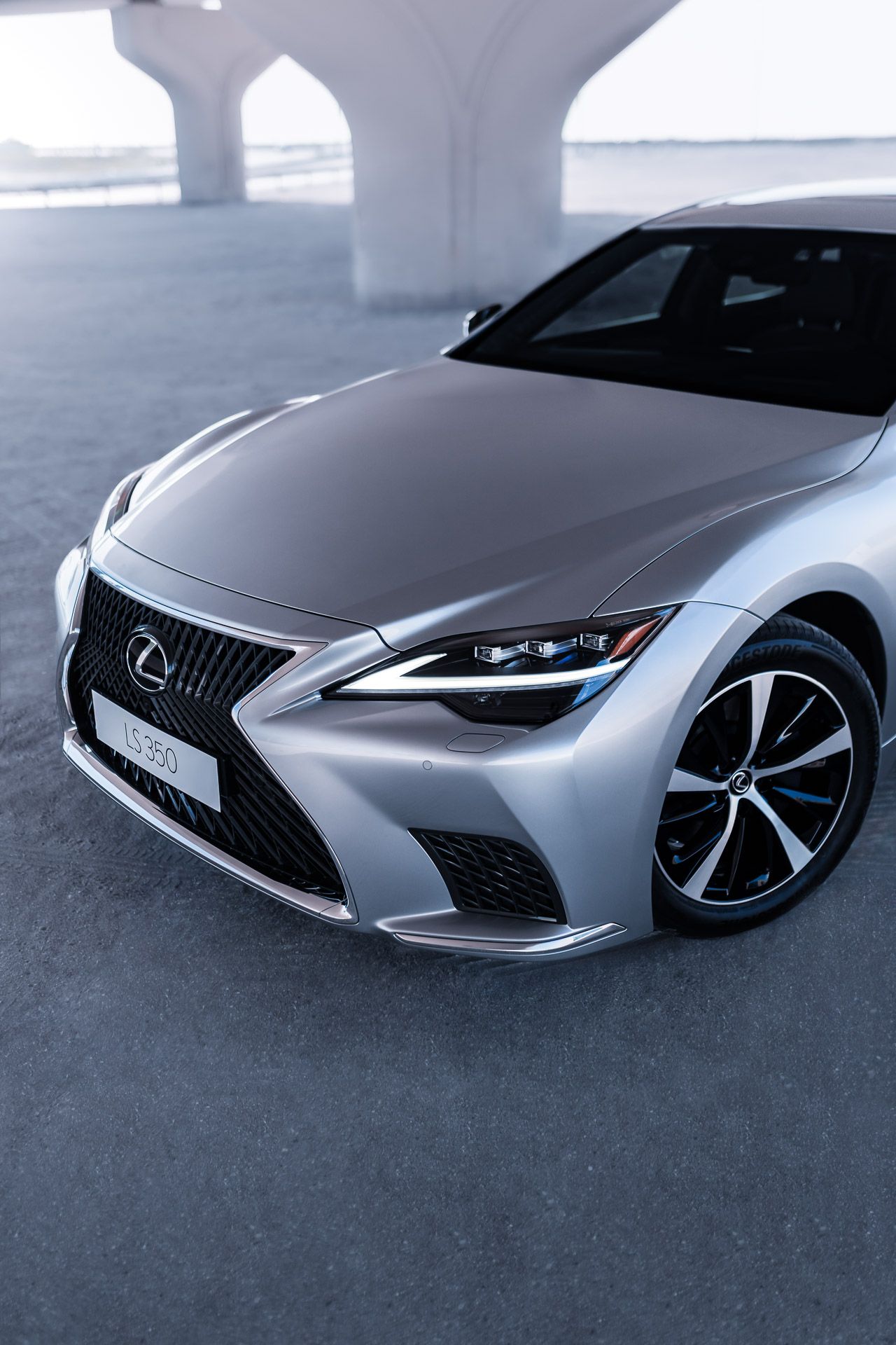 Lexus Bahrain - Luxury Cars, SUVs, and Hybrids | Discover Lexus Excellence