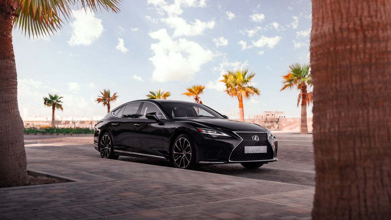 Lexus Bahrain - Luxury Cars, SUVs, and Hybrids | Discover Lexus Excellence